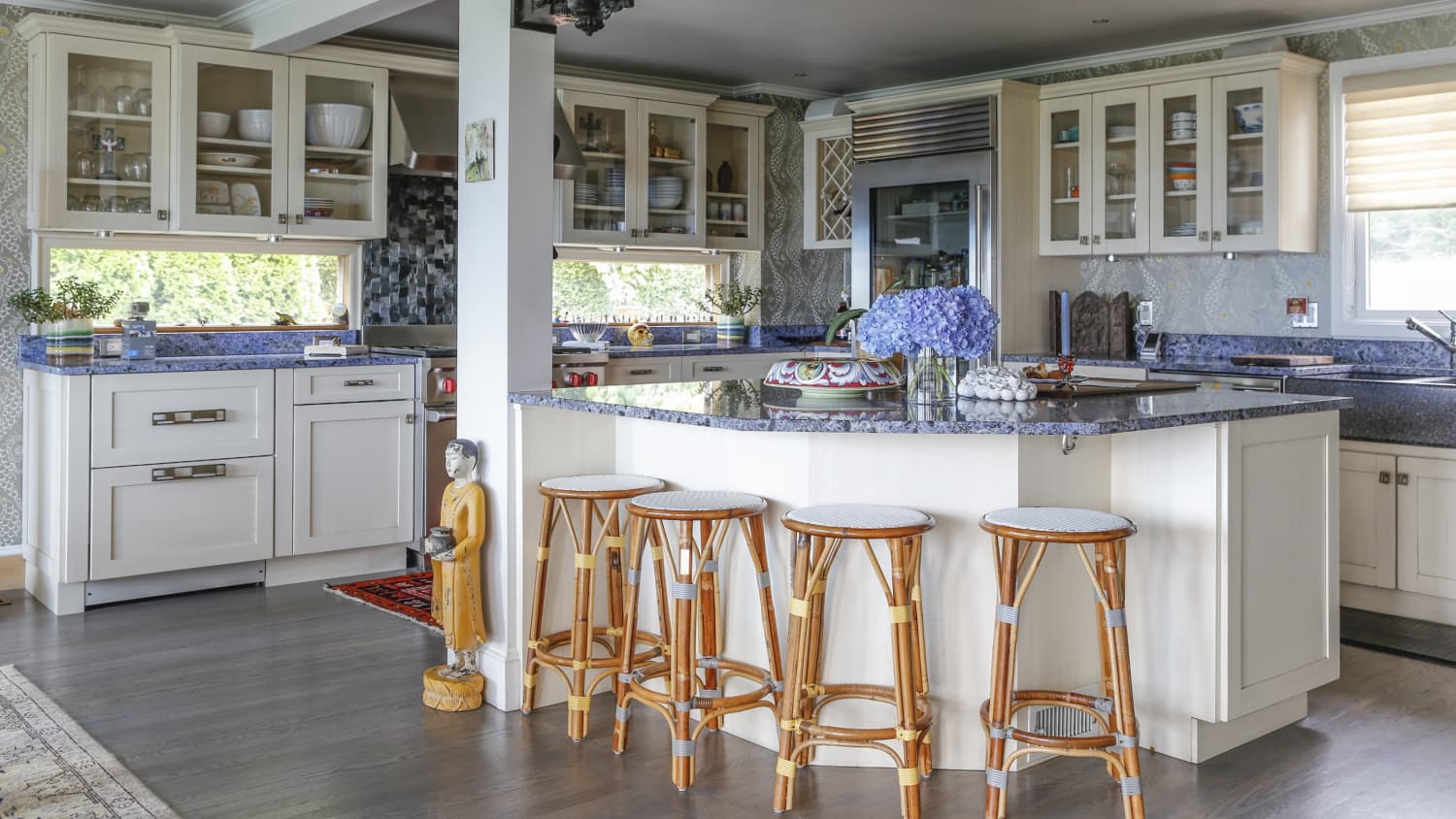 Inexpensive counter stools store